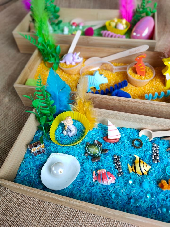 Sensory Play & Curiosity Jars – TheHappyGiraffe