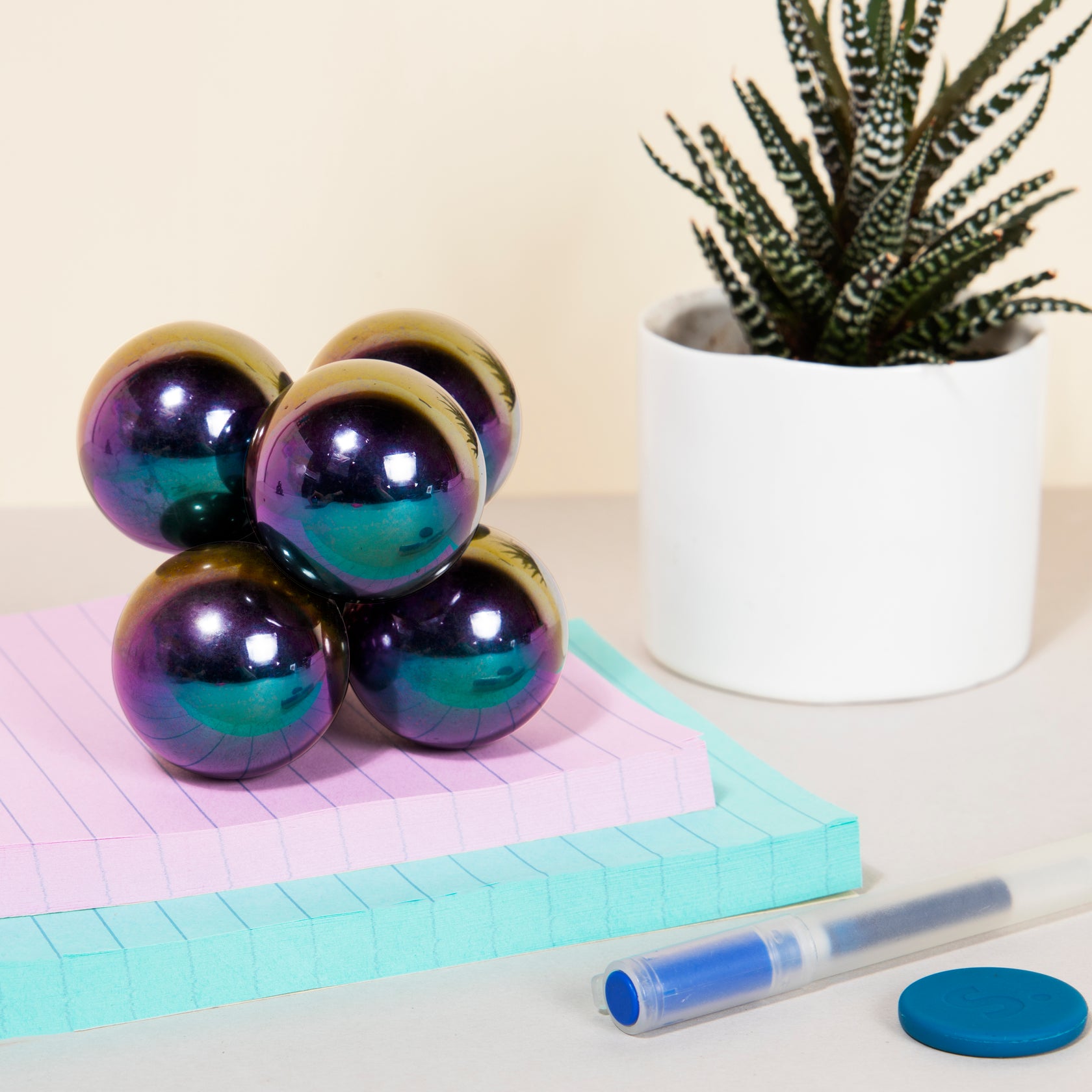 NEW! SPEKS. OIL SLICK 33mm Super Magnetic Balls- 6 Piece Set – TheHappyGiraffe